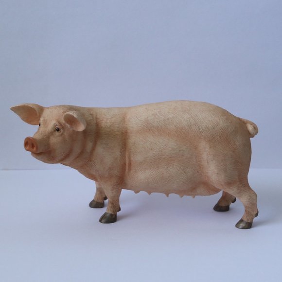 Other | Leonardo Collection Farmyard Pig Figurine Porcelain Statue ...